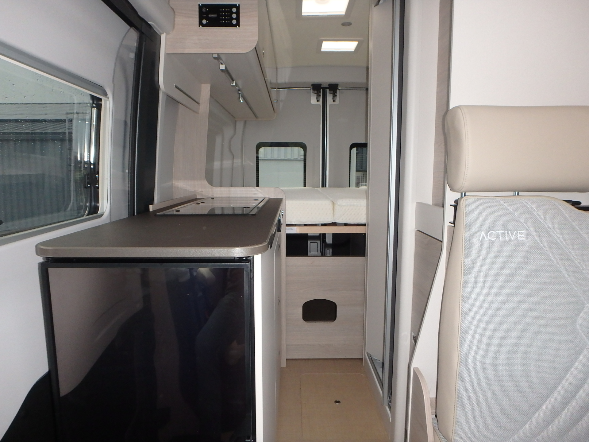 BURSTNER – LINEO C 590 *2023* | Eurotrek Campers Coevorden (Drenthe ...