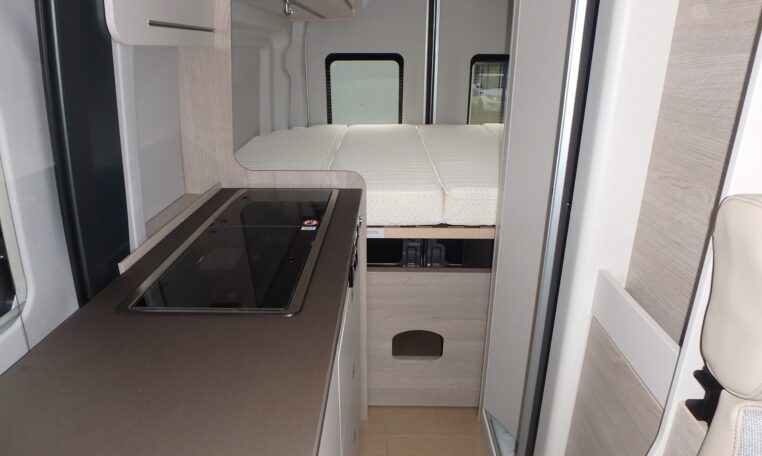 BURSTNER – LINEO C 590 *2023* | Eurotrek Campers Coevorden (Drenthe ...