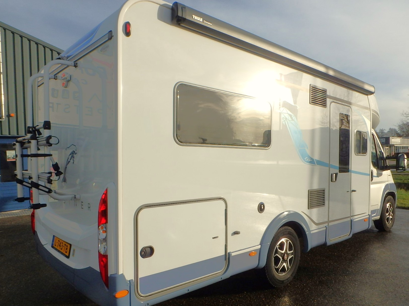 BURSTNER - DELFIN T660 HARMONY LINE - Eurotrek Campers Coevorden ...