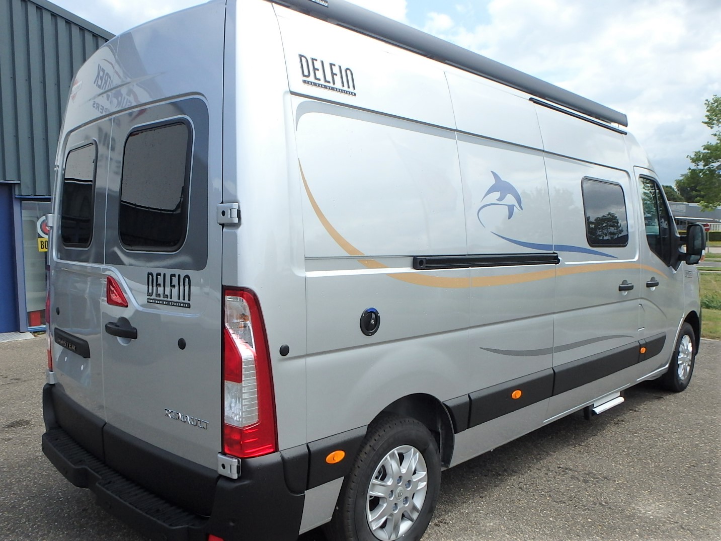 BURSTNER - DELFIN C 621 - Eurotrek Campers Coevorden (Drenthe) - De ...