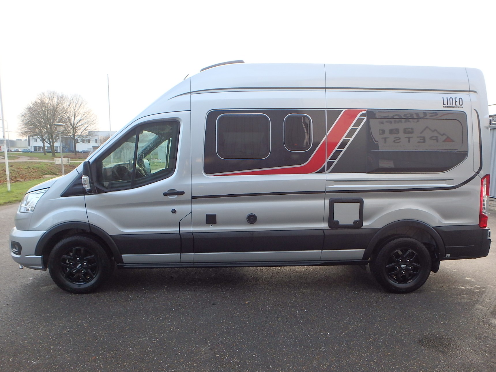 BURSTNER - LINEO C 590 - Eurotrek Campers Coevorden (Drenthe) - De ...