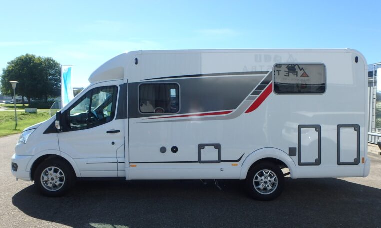 BURSTNER - LINEO T 620G - Eurotrek Campers Coevorden (Drenthe) - De ...